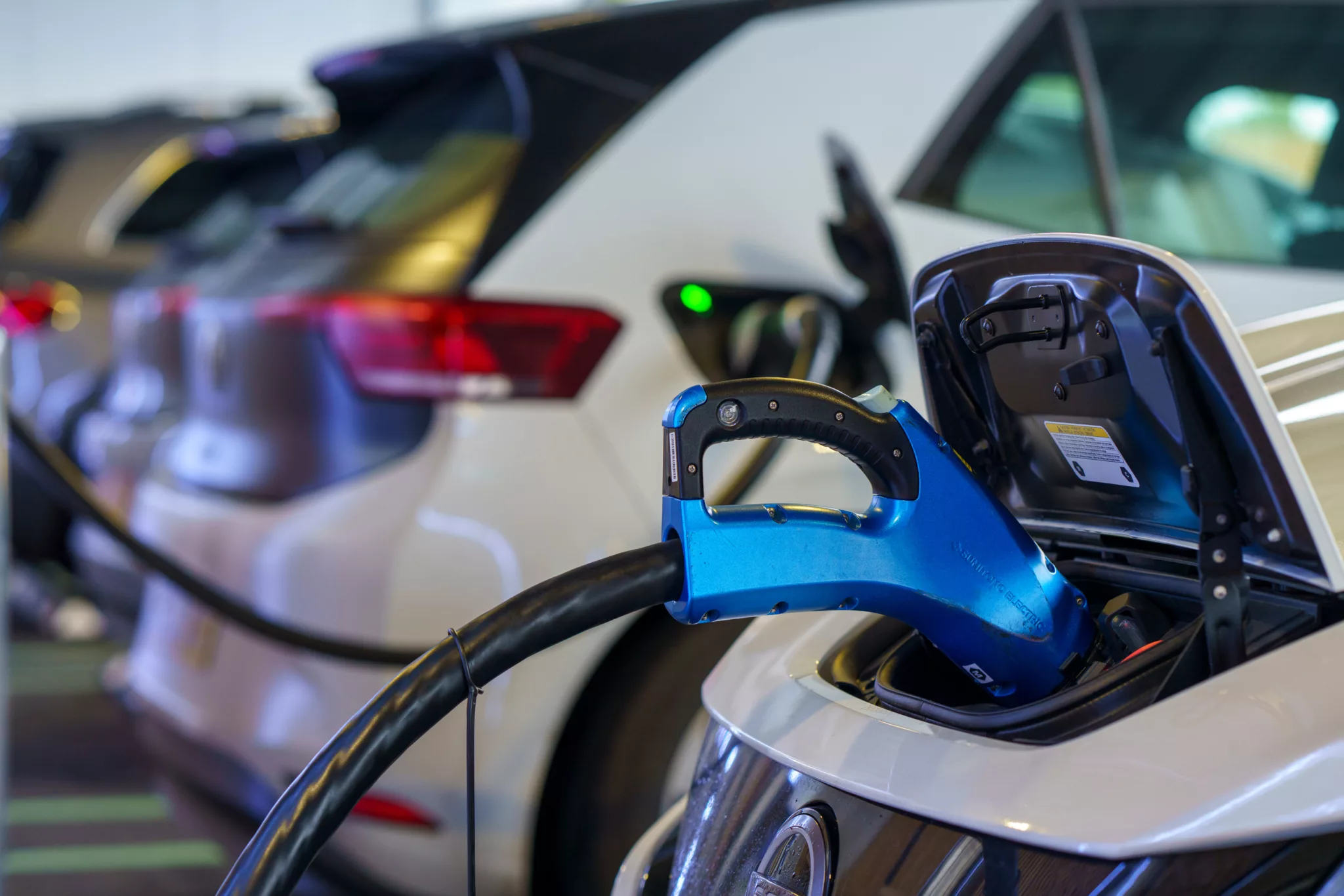 Hyundai's New Electric Hybrid EREV Offers Impressive 900 km Range