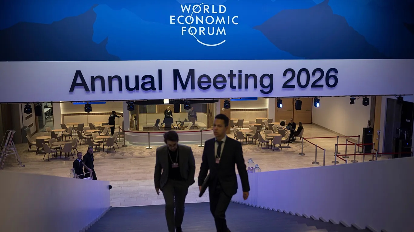 World Economic Forum Under Scrutiny After Greenpeace Report On Private ...